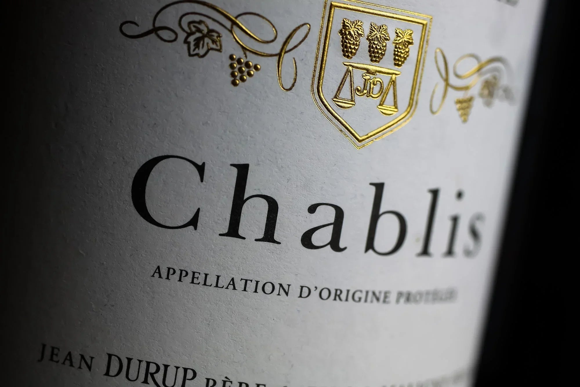 Chablis Wine Region Explained: Terroir, Climate, and Style – Coravin UK